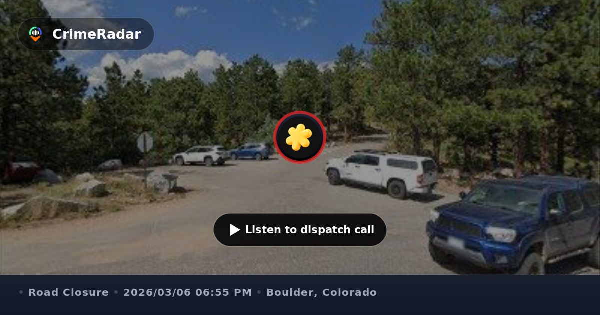 Road closed for traffic control near fire truck, Boulder CO | CrimeRadar