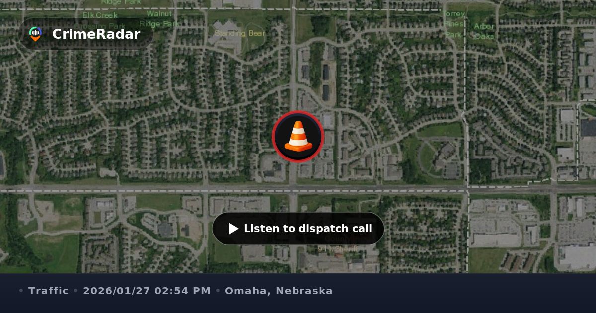 Vehicle strikes light pole near 153rd and Maple, Omaha NE | CrimeRadar
