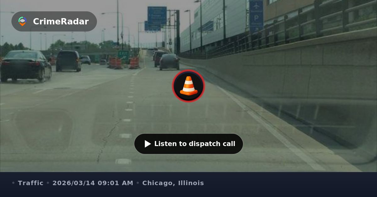 Traffic lights flashing at busy Cicero intersection, Chicago IL ...