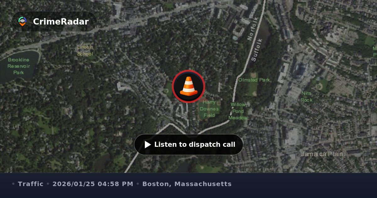 Plow truck hits light pole near Perkins St, Boston MA | CrimeRadar