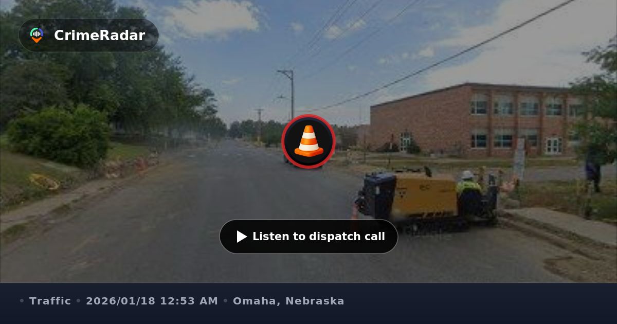 Traffic stop on silver truck near Redick Ave, Omaha NE | CrimeRadar