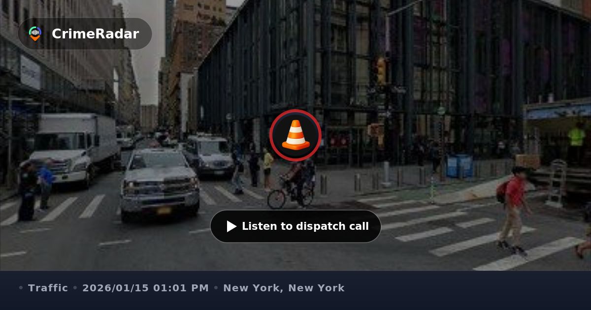 Officer in foot pursuit near Broadway and Fulton, New York NY | CrimeRadar