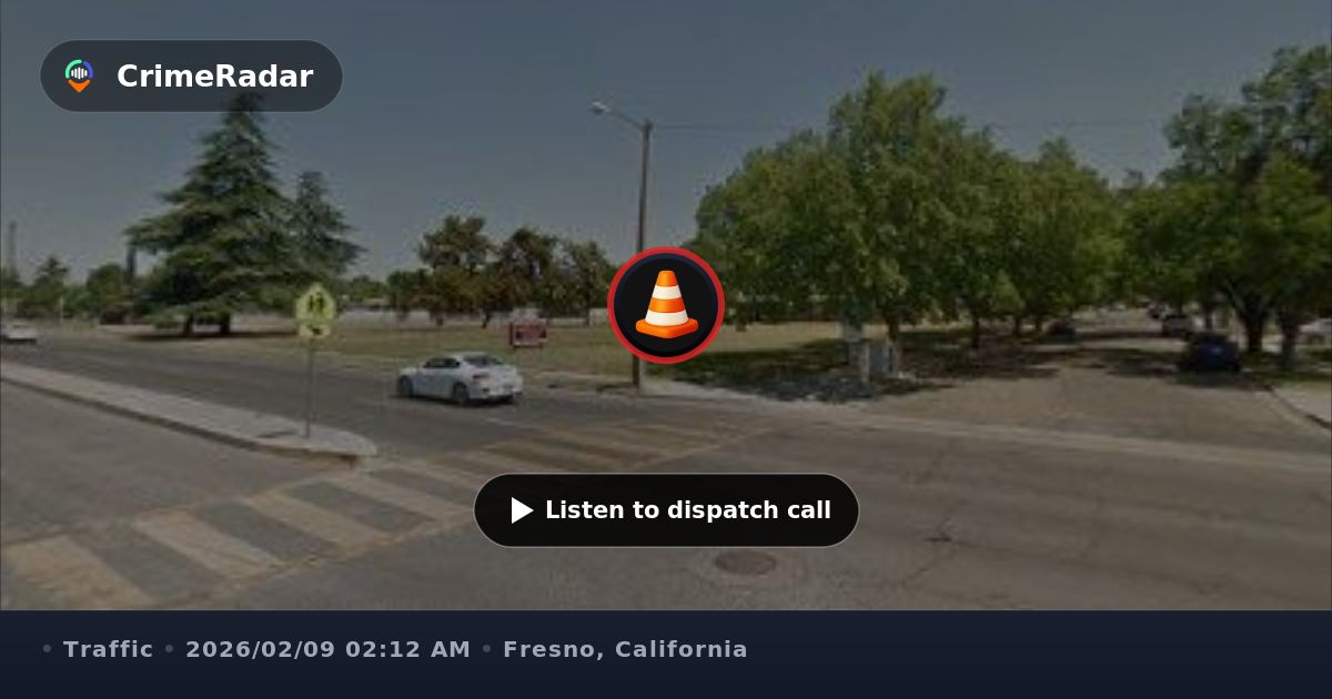 Traffic stop of pickup near fast food parking lot, Fresno CA | CrimeRadar