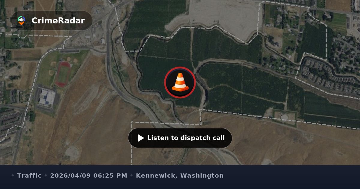 Injury crash between car and motorcycle on parkway, Kennewick WA ...