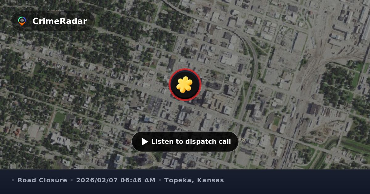 Traffic light flashing red at 8th and Jackson, Topeka KS | CrimeRadar