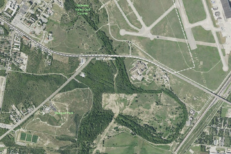 Paramedics respond to fall at Pearsall Park, San Antonio TX | CrimeRadar