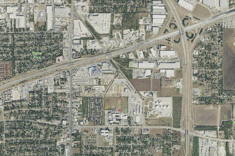 Fire crew assists person needing lift help, San Antonio TX | CrimeRadar