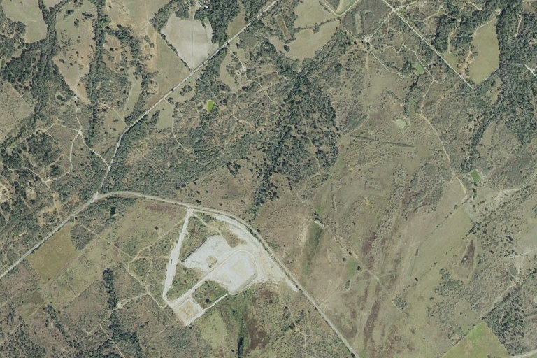 Crews address brush fire near FM 1150 in Kingsbury, Luling TX | CrimeRadar