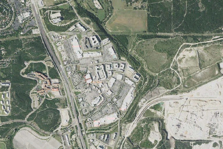 Emergency crews respond to crash near La Cantera Pkwy, San Antonio TX ...