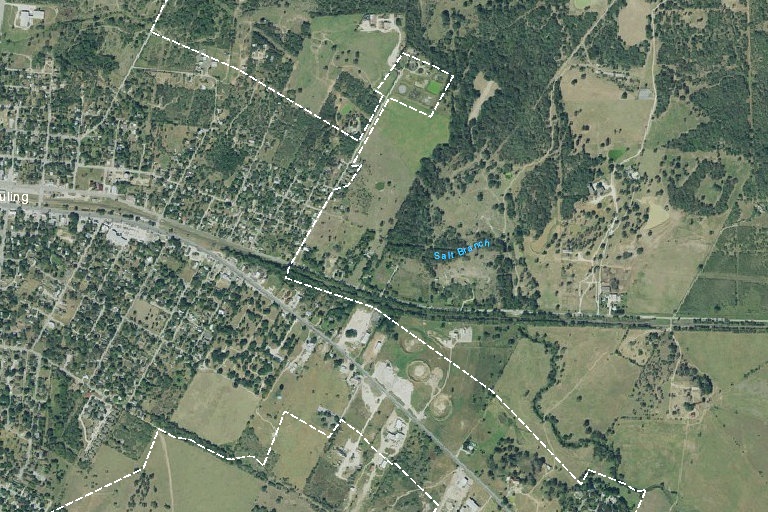 Debris cleared from roadway near East Pierce, Luling TX | CrimeRadar