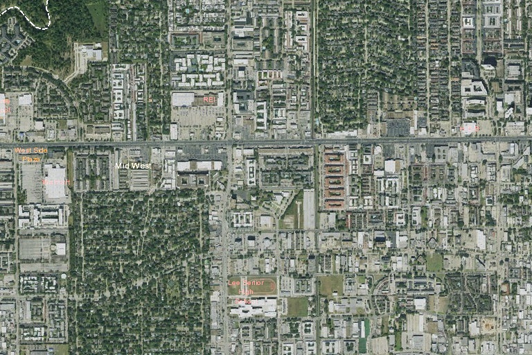 Multiple vehicle crash sparks emergency at Houston intersection ...