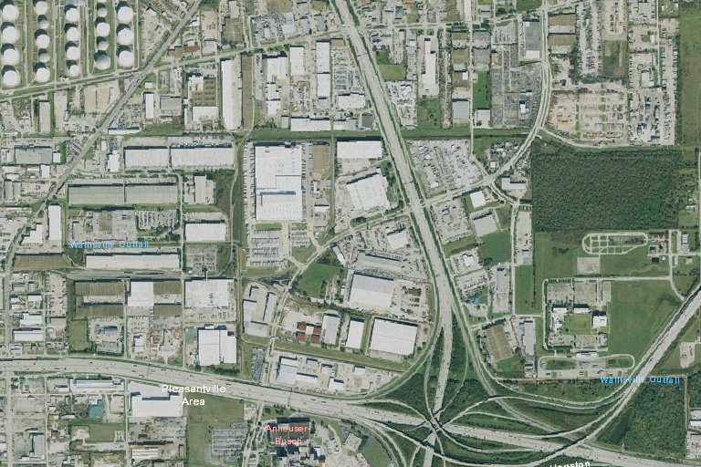 Two vehicle crash on freeway exit ramp, Houston TX | CrimeRadar