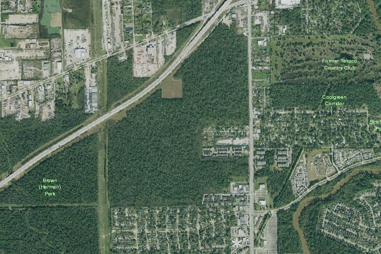 Elderly woman refuses to leave restaurant restroom, Houston TX | CrimeRadar