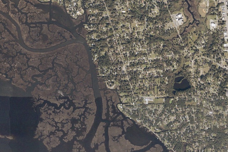 Burglary reported near Hemlock Avenue in Moss Point, Moss Point MS ...