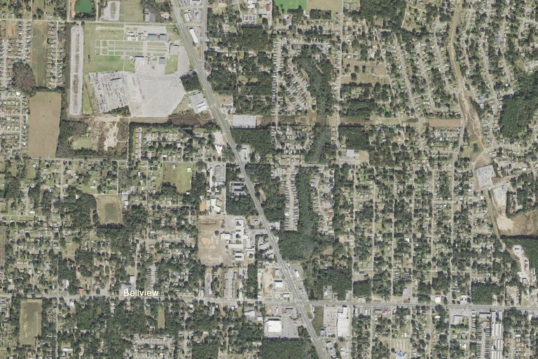 Mobile home fire in field near Tucson Ave, Pensacola FL | CrimeRadar