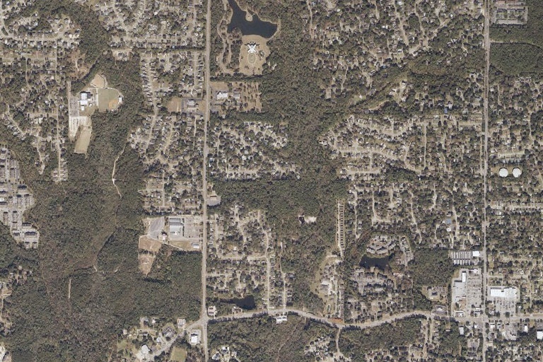 Fire crews respond to apparent apartment blaze, Mobile AL | CrimeRadar