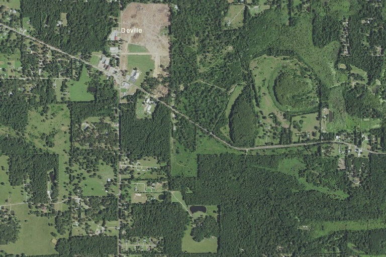 Person struck in face causing heavy bleeding, Deville LA | CrimeRadar