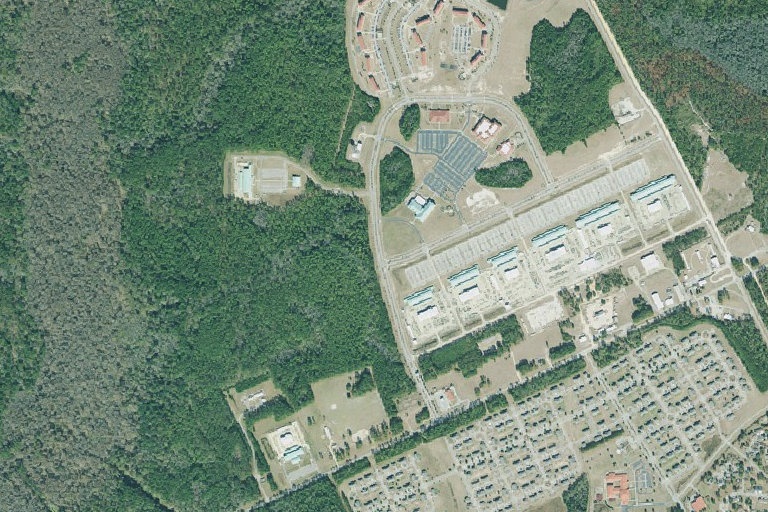 Suspicious black sedan reported at gate four, Fort Stewart GA | CrimeRadar