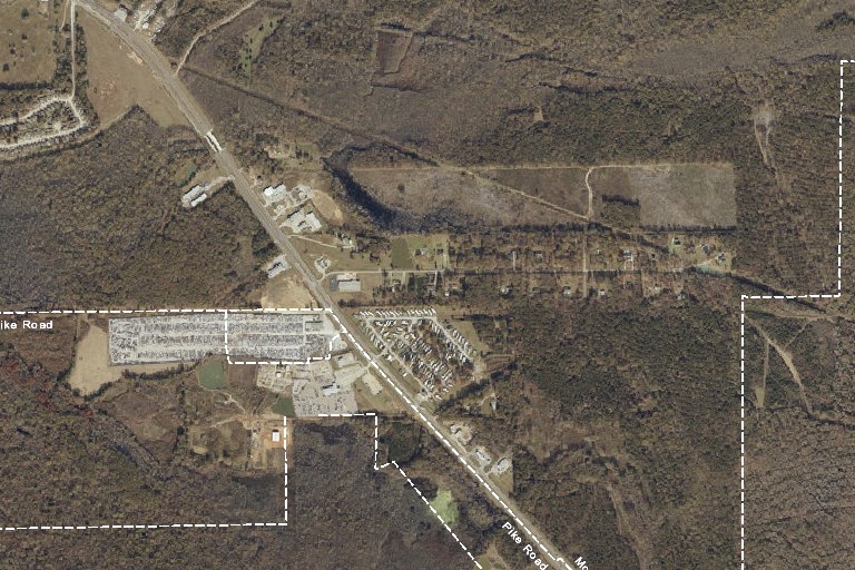 Vehicle Reported Abandoned Near Dynasty Dr Trailer Park, Pike Rd AL ...