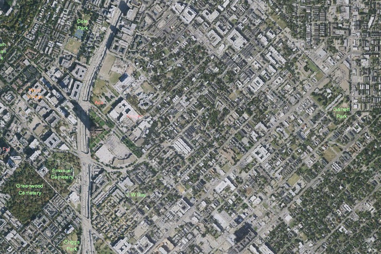 Homeless man throws belongings onto street corner, Dallas TX | CrimeRadar