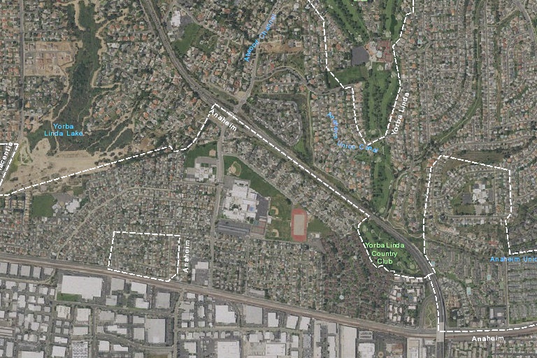 Traffic accident near Orangethorpe Ave, Anaheim CA | CrimeRadar