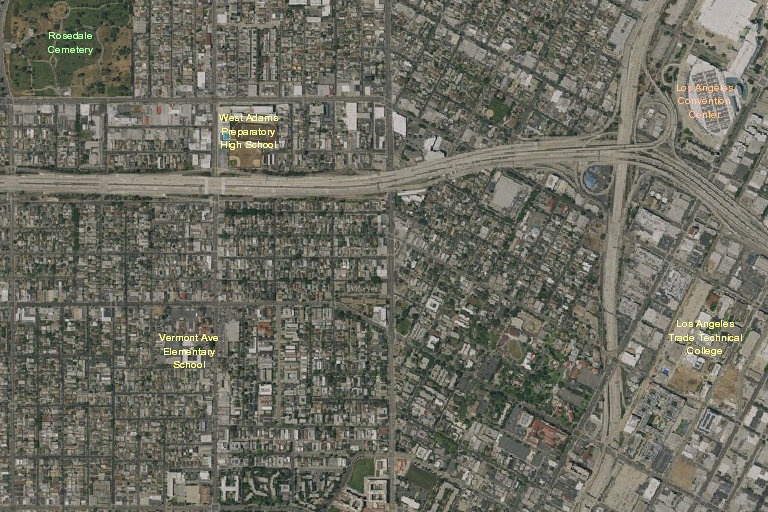 Possible domestic disturbance near 30th St, Los Angeles CA | CrimeRadar