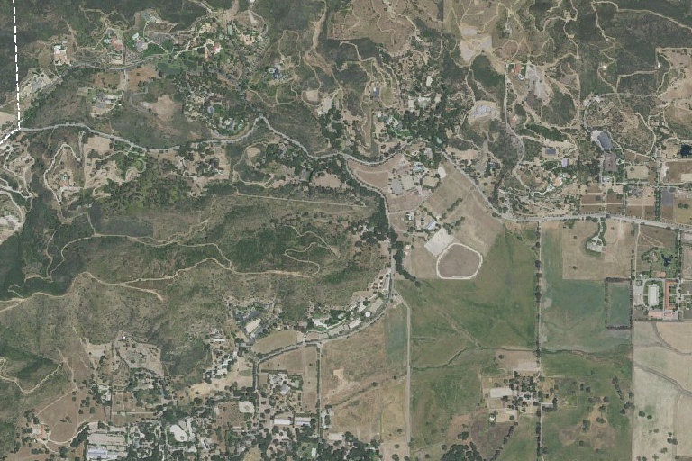 Possible emergency call with open line near Hidden Valley Rd, Westlake ...