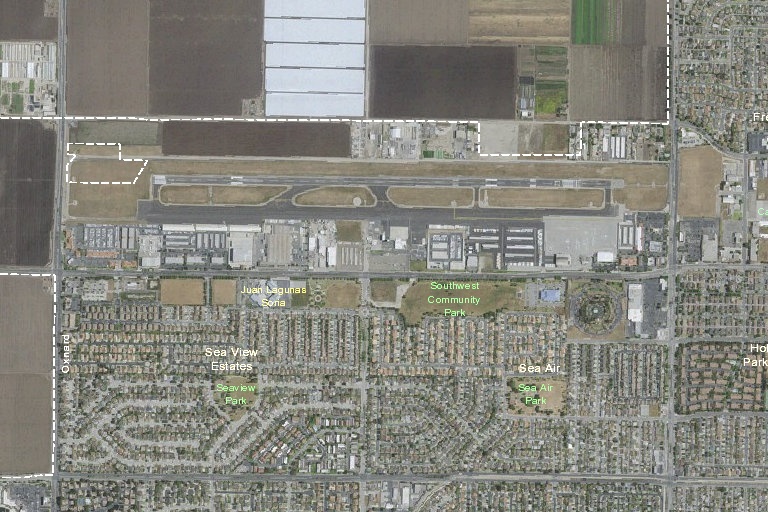 Person hiding in tree line near Windward Way, Oxnard CA | CrimeRadar