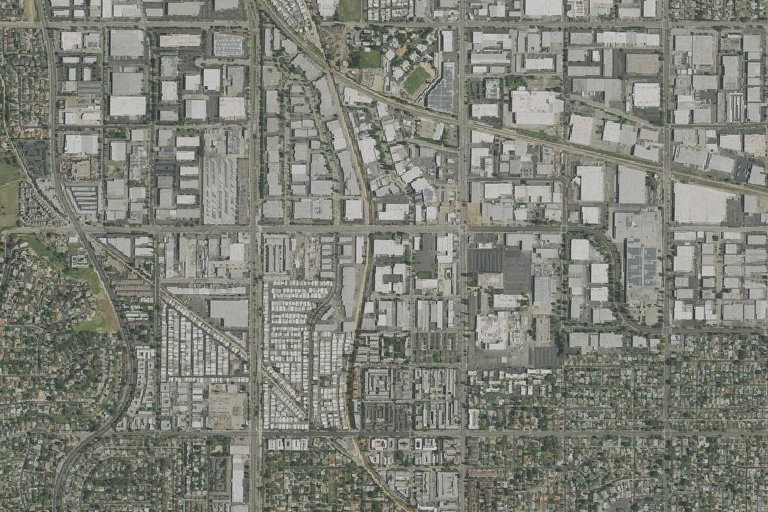 Police respond to report of woman screaming, Los Angeles CA | CrimeRadar