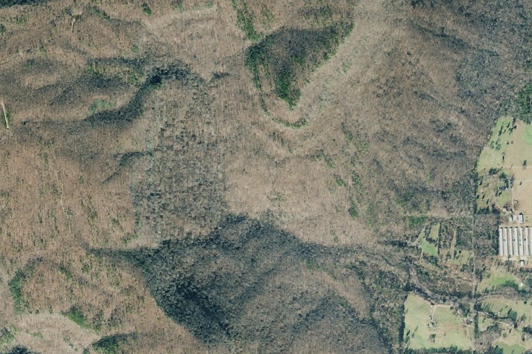 Commercial fire with heavy smoke at industrial complex, Rock Spring GA ...