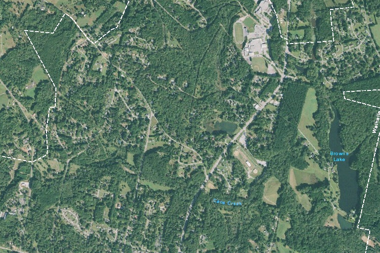 Truck crashes into ditch near Playground Rd and Abbott Ln, Walhalla SC ...