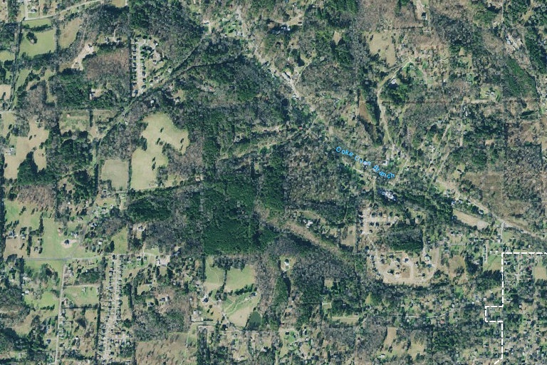 Fire response with water supply at Grand Center Rd, Walker County GA ...