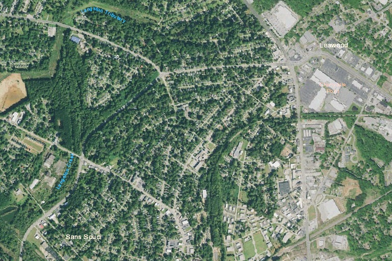 Vehicle sighted on furman road in greenville, Greenville SC | CrimeRadar