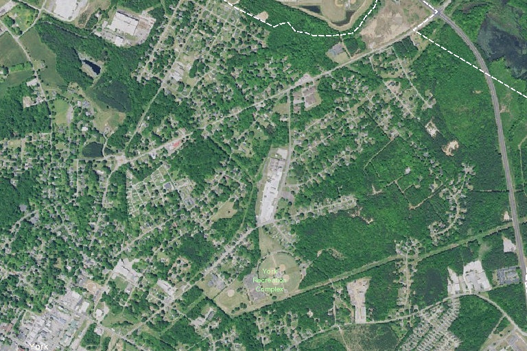 Gray SUV and hatchback checked near Hunter St, York SC | CrimeRadar