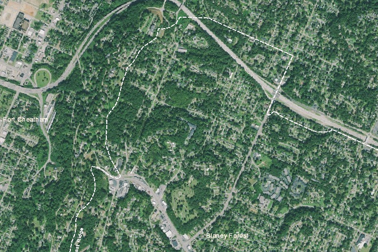 Medics perform CPR on patient on Summit Avenue, East Ridge TN | CrimeRadar