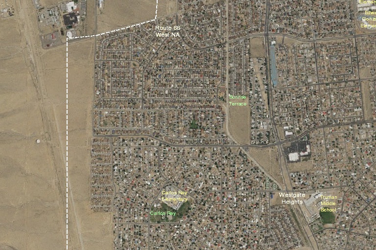 Vehicle hits pole near community center park, Albuquerque NM | CrimeRadar