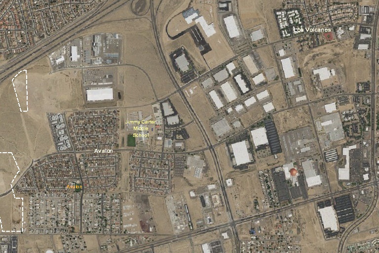 Small outside fire near Unser Boulevard and Central Avenue, Albuquerque ...