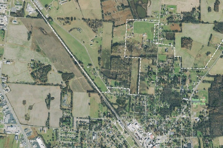 Shed fire with small explosions near West Market St, Decherd TN ...