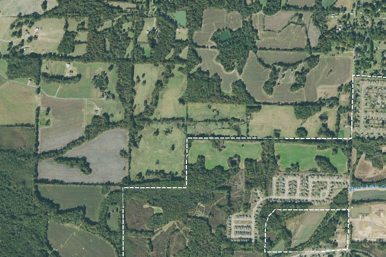 child having difficulty breathing near Arabella Circle, Oakland TN ...