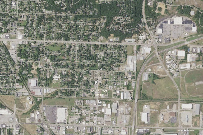 Woman refuses to leave apartment and causes damage, Fort Smith AR ...