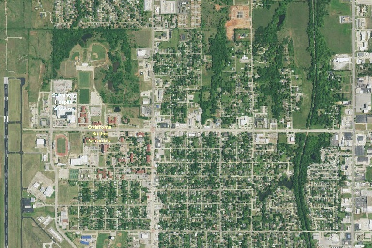 Traffic accident reported near Kickapoo and MacArthur, Shawnee OK ...
