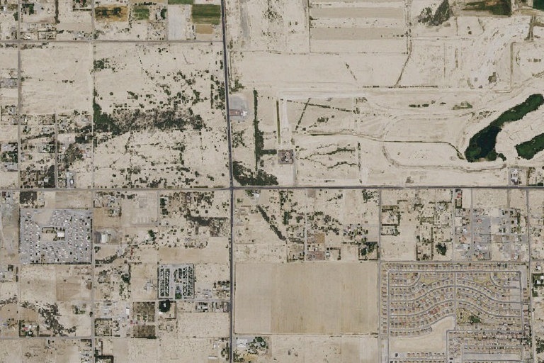 Reckless driver in black sedan passing on Highway 160, Pahrump NV | CrimeRadar