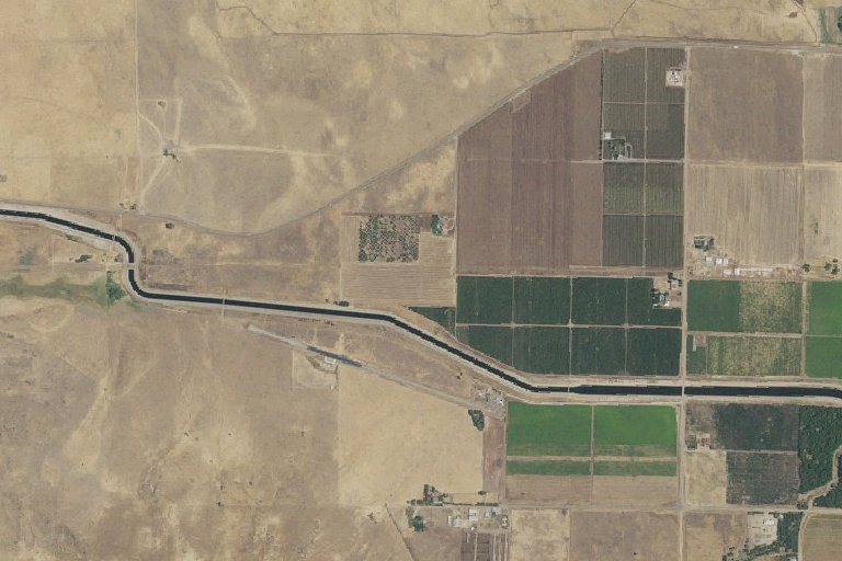 Wildfire starts after RC plane crashes near Alta Ave, Reedley CA ...