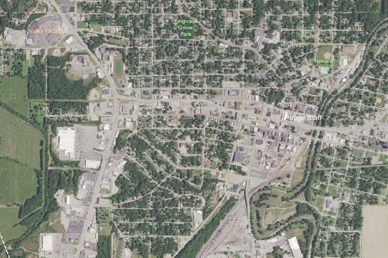 Fire crews respond to structure fire in Poplar Bluff, Poplar Bluff MO ...