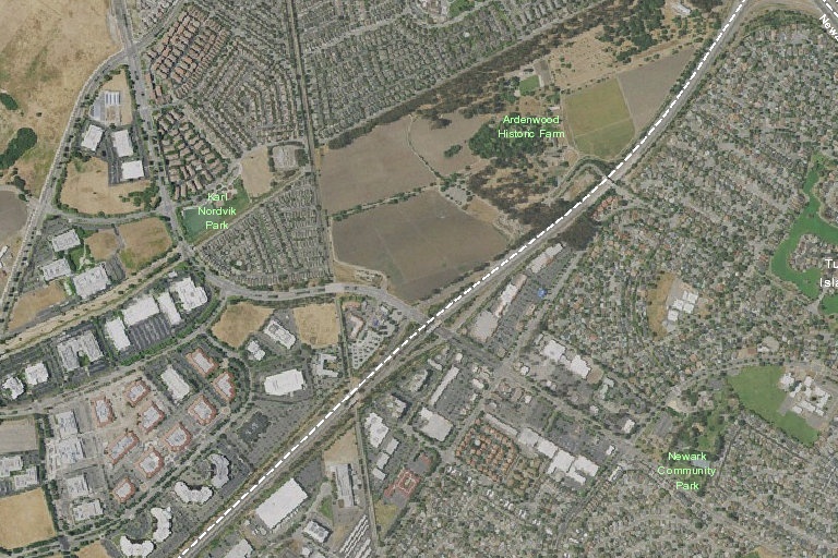 Fire engine and truck respond to commercial fire alarm, Newark CA ...