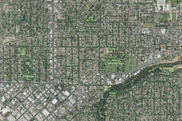 Suspicious person seen near Johnson St building, Modesto CA | CrimeRadar