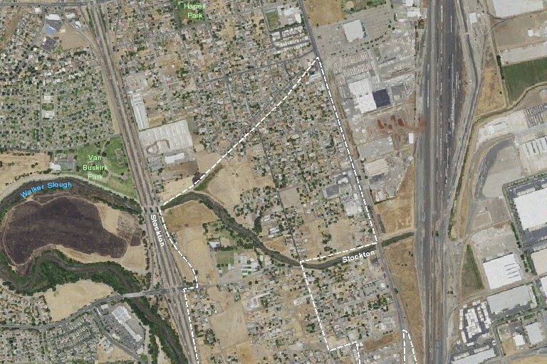 Outdoor fire reported near Downing and Interstate 5 northbound ...