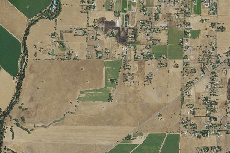 Small grass fire contained near Dillard Rd in Wilton, Wilton CA ...