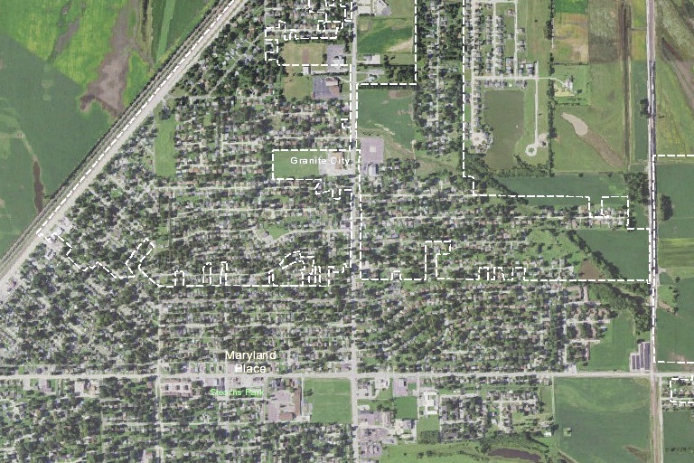 Accidental vehicle incident at Pontoon Road and Stearns, Granite City ...