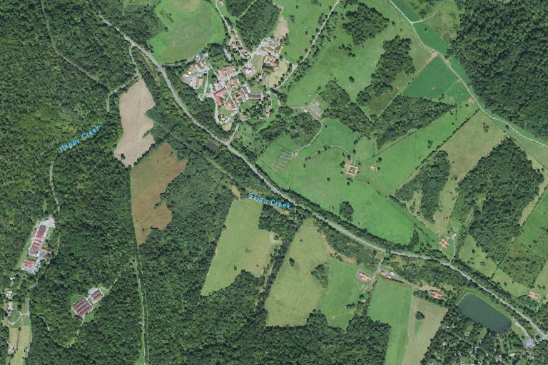 Two medical emergencies reported on Old Cave and Remount Roads, Warren ...